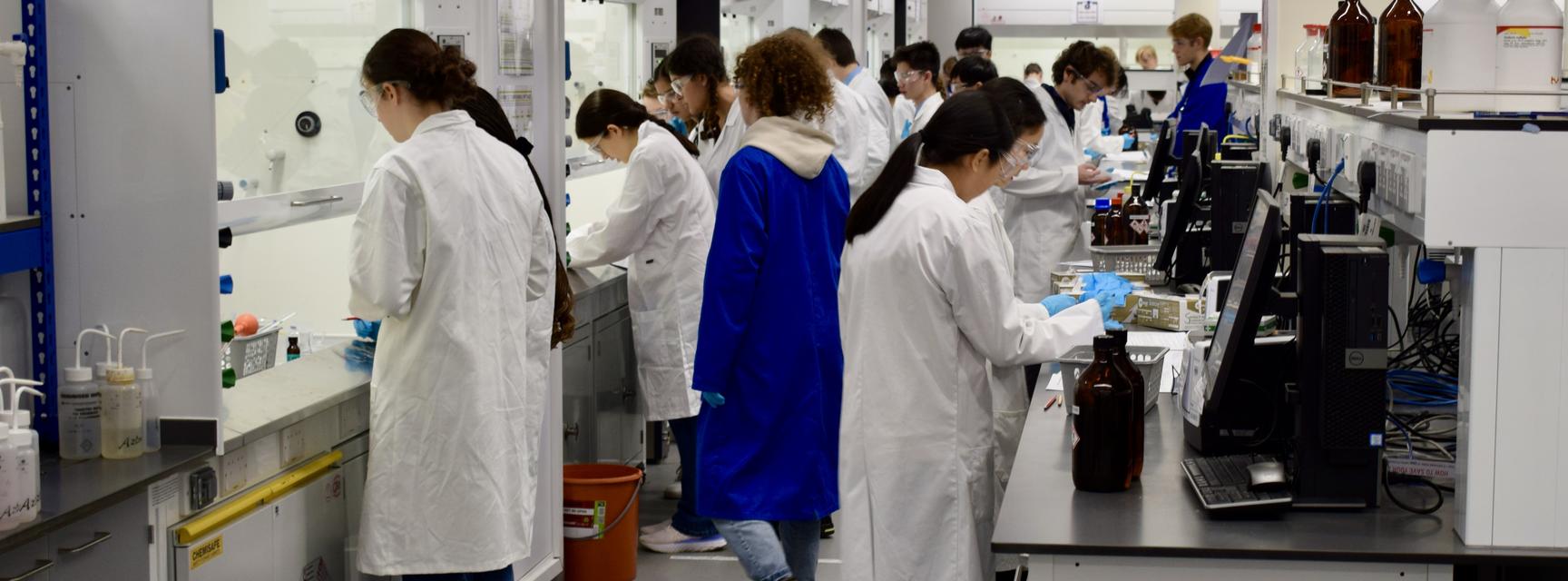 Chemistry Teaching Laboratory hosts regional heat of RSC schools ...